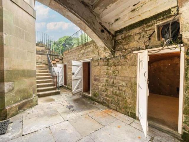 1 bedroom apartment for rent in Buckingham Terrace, Edinburgh, Midlothian, EH4