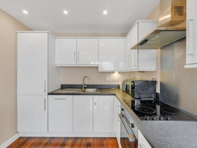 1 bedroom apartment for rent in Burgoyne House, Ealing Road, Brentford, TW8