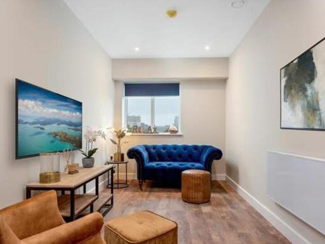 1 Bedroom Apartment For Rent In Burleys Way, Leicester