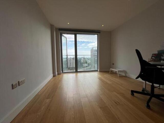 1 bedroom apartment for rent in Bute Terrace, CARDIFF, CF10