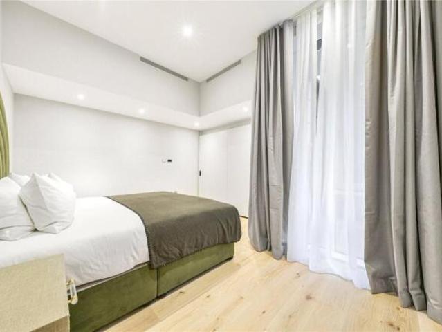 1 bedroom apartment for rent in Baker Street, Marylebone, London, NW1