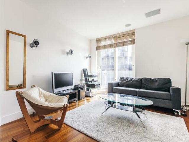 1 bedroom apartment for rent in Balmoral Apartments Praed Street Paddington W2