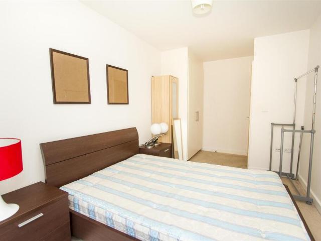 1 bedroom apartment for rent in Bantam House, Heritage Avenue, Colindale, London, NW9