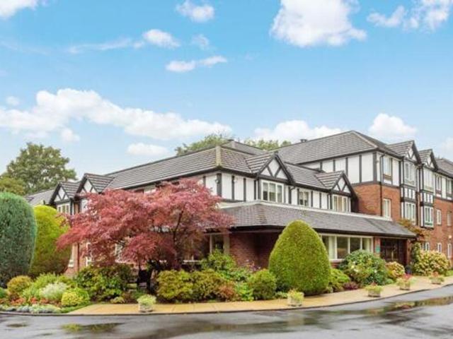 1 Bedroom Apartment For Rent In Barton Road, Worsley