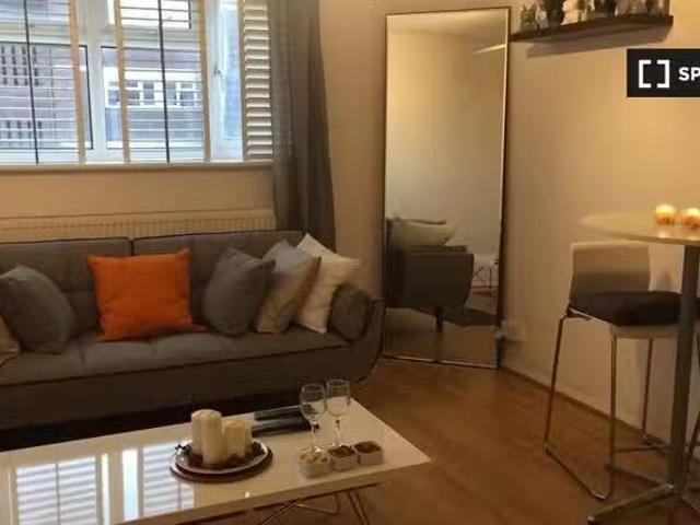 1 bedroom apartment for rent in Battersea, London