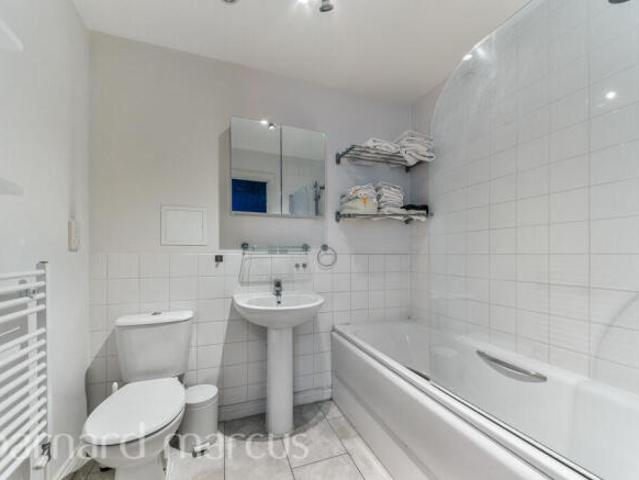 1 bedroom apartment for rent in Battersea Park Road, London, SW11