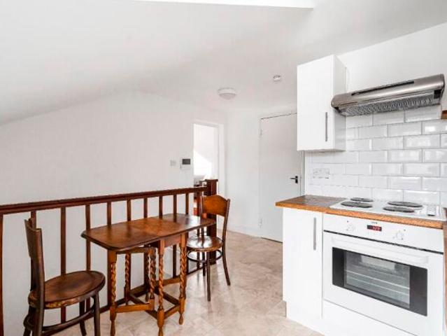 1 bedroom apartment for rent in Battersea Park Road, London, SW11