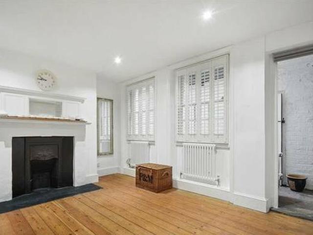 1 bedroom apartment for rent in Becklow Road Shepherds Bush W12