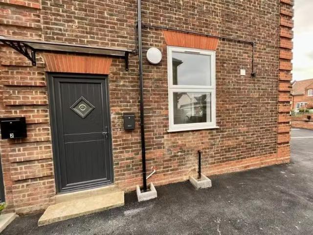 1 bedroom apartment for rent in Beacon House High Road West, F.