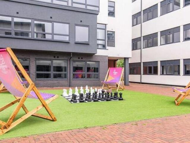 1 Bedroom Apartment For Rent In Beeston