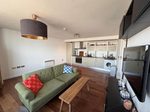1 bedroom apartment for rent in Beetham Tower L3
