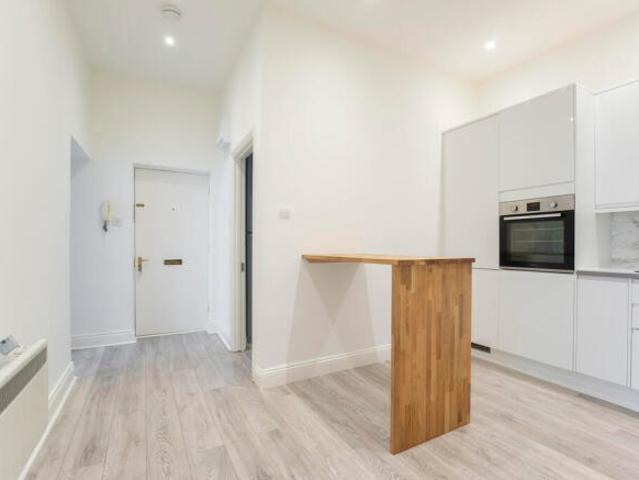 1 bedroom apartment for rent in Bennington Street, Cheltenham GL50 4EF, GL50