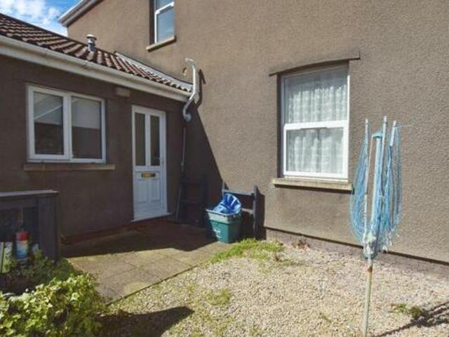1 Bedroom Apartment For Rent In Bishopsworth, Bristol
