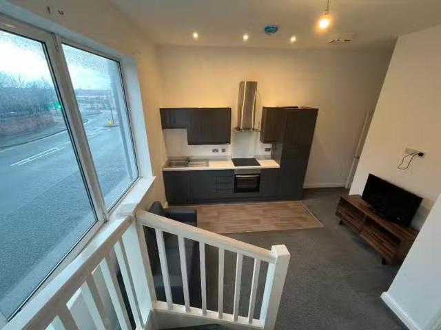 1 bedroom apartment for rent in Birchen House, Canning Street.