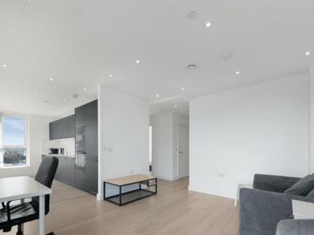 1 Bedroom Apartment For Rent In Blackwall Reach, London