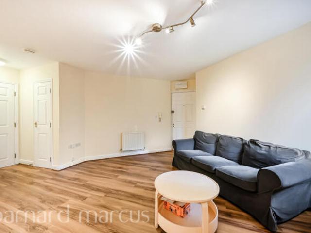 1 bedroom apartment for rent in Blakes Road, LONDON, SE15
