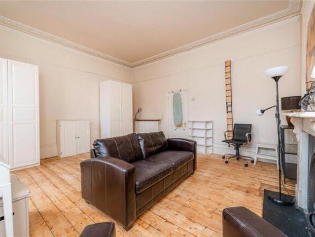 1 bedroom apartment for rent in Blenheim Crescent, London, W11