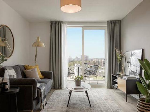 1 bedroom apartment for rent in Block H Townhouses M5
