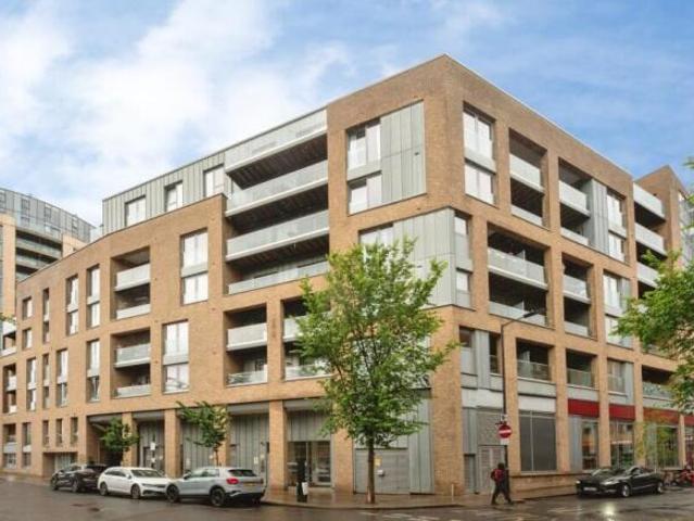 1 bedroom apartment for rent in Boleyn Road, N16