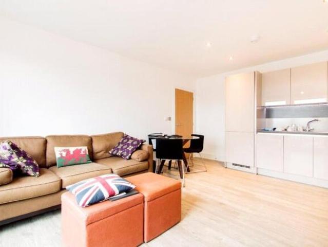 1 bedroom apartment for rent in Boleyn Road, Dalston, London, N16