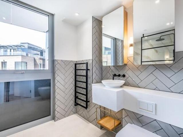 1 bedroom apartment for rent in Bollinder Place London EC1V