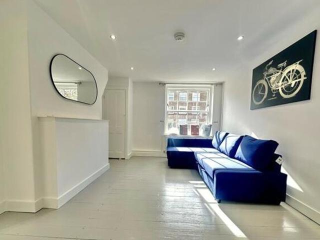 1 Bedroom Apartment For Rent In Bow
