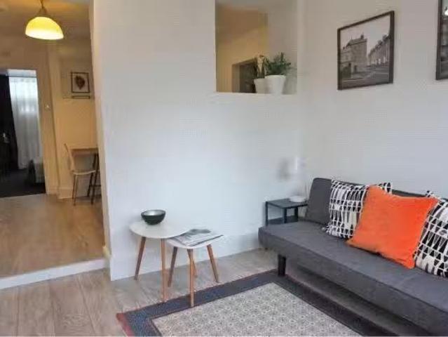 1 bedroom apartment for rent in Bradford Road, Combe Down, Bat.