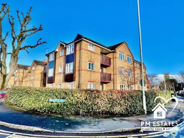 1 bedroom apartment for rent in Braziers Quay, South Street, B.
