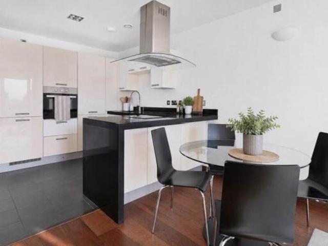 1 bedroom apartment for rent in Bridges Court Road, Battersea, SW11