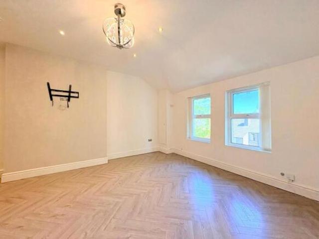1 bedroom apartment for rent in Brompton Avenue, Sefton Park, Liverpool, Merseyside, L17