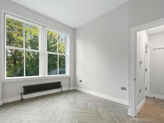 1 Bedroom Apartment For Rent In Brook Green, London