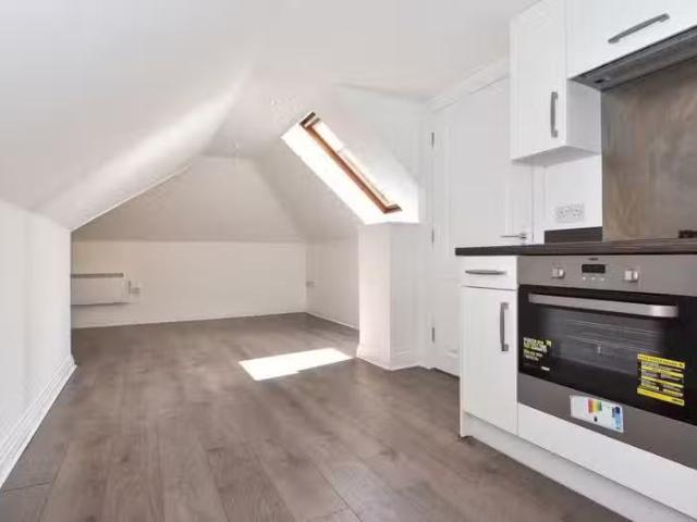 1 bedroom apartment for rent in Broad Street, CHESHAM, HP5