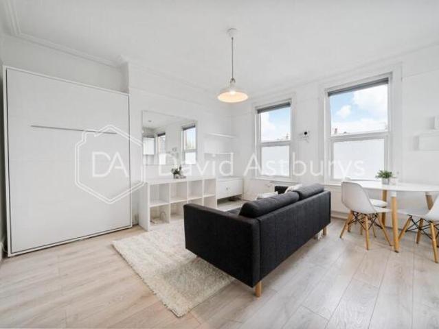 1 bedroom apartment for rent in Brownlow Road, Bounds Green, London, N11