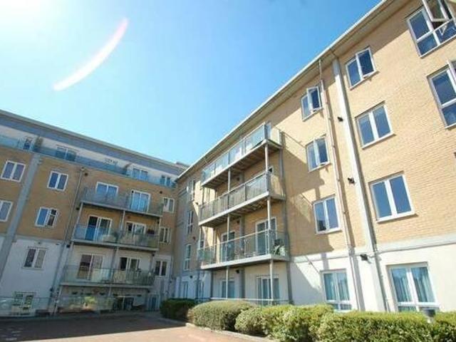 1 bedroom apartment for rent in Brunel House St James Road CM14
