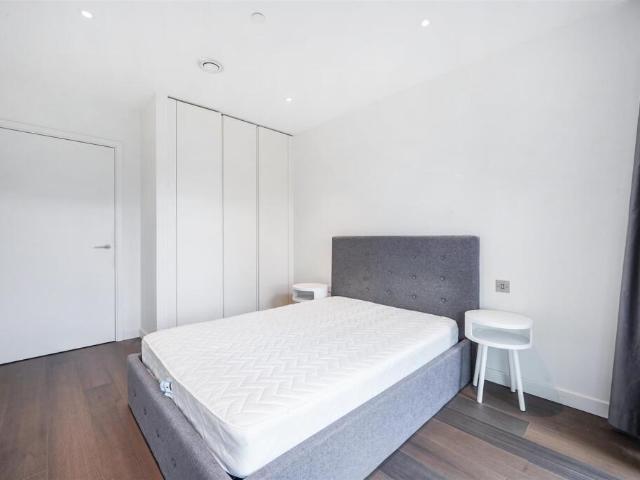 1 bedroom apartment for rent in Cutter Lane, Upper Riverside, London, SE10