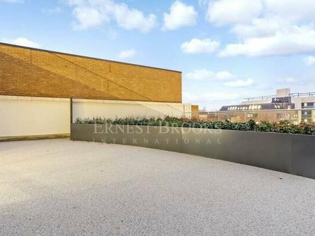 1 bedroom apartment for rent in Cylinder Building City North Place Finsbury Park N4