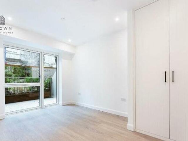 1 Bedroom Apartment For Rent In Canning Town