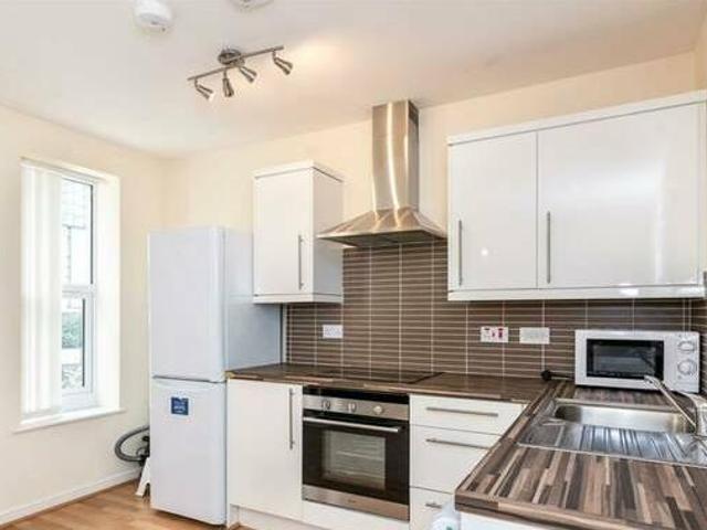 1 bedroom apartment for rent in Castle Park Apartments Churchill Way Cardiff CF10