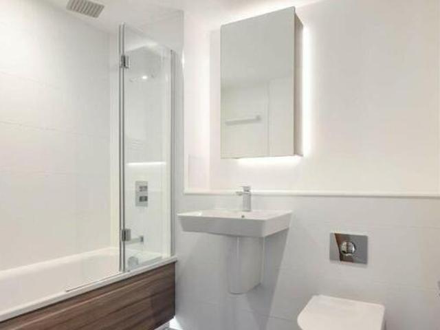1 Bedroom Apartment For Rent In Castle Street, Bristol