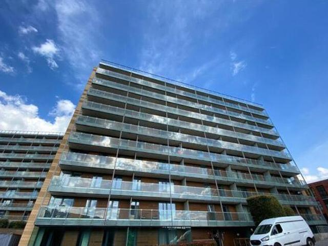 1 Bedroom Apartment For Rent In Castlefield, Manchester City Centre