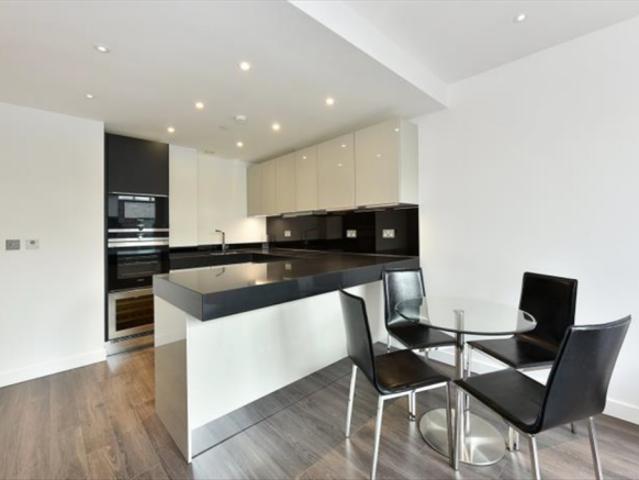 1 bedroom apartment for rent in Catalina House, Canter Way, E1
