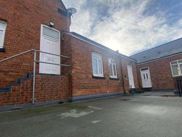 1 Bedroom Apartment For Rent In Catcliffe