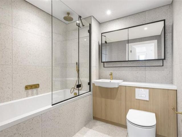 1 bedroom apartment for rent in Cendal Crescent, London, E1