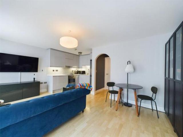 1 bedroom apartment for rent in Centurion Court, Roman Road, Cheltenham, Gloucestershire, GL51