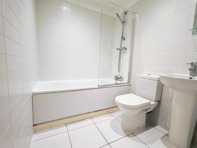 1 bedroom apartment for rent in Chandlers Wharf, 31 Cornhill, L1