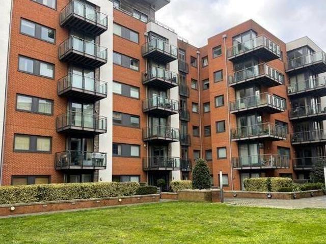 1 bedroom apartment for rent in Channel Way Southampton SO14
