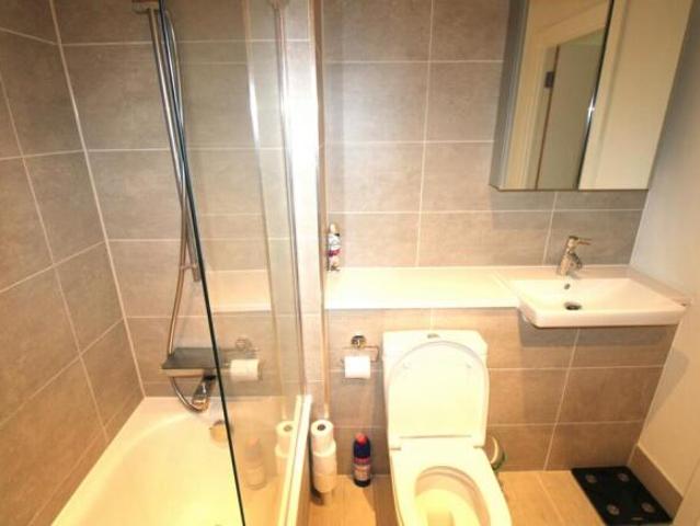 1 bedroom apartment for rent in Chapel Street, Salford, M3