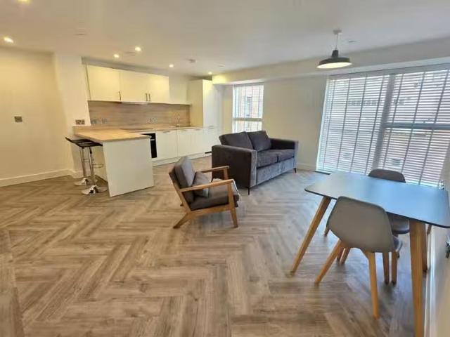 1 bedroom apartment for rent in Chapmans Yard, Upper Gough Str.
