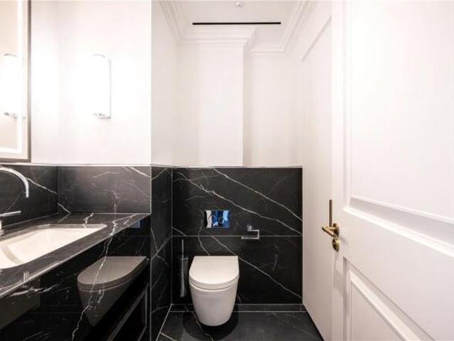 1 bedroom apartment for rent in Charles Street, London, W1J