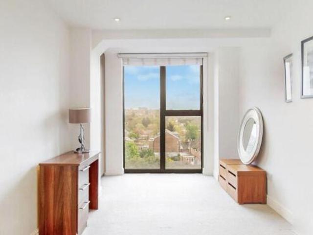 1 bedroom apartment for rent in Charlotte Court, East Barnet Road, London, EN4